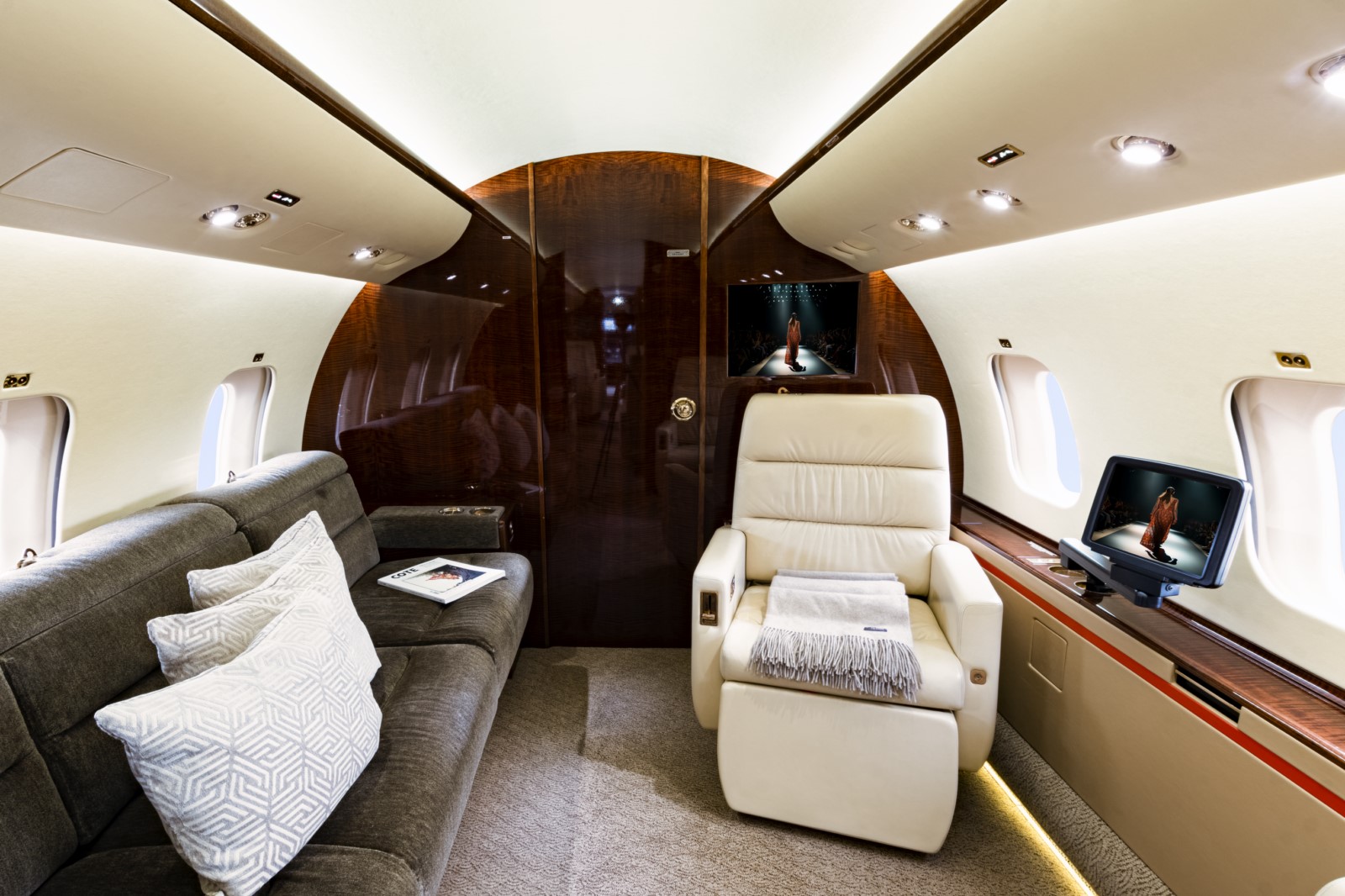 BOMBARDIER GLOBAL EXPRESS XRS 9365 | Private Jet | Global Jet
